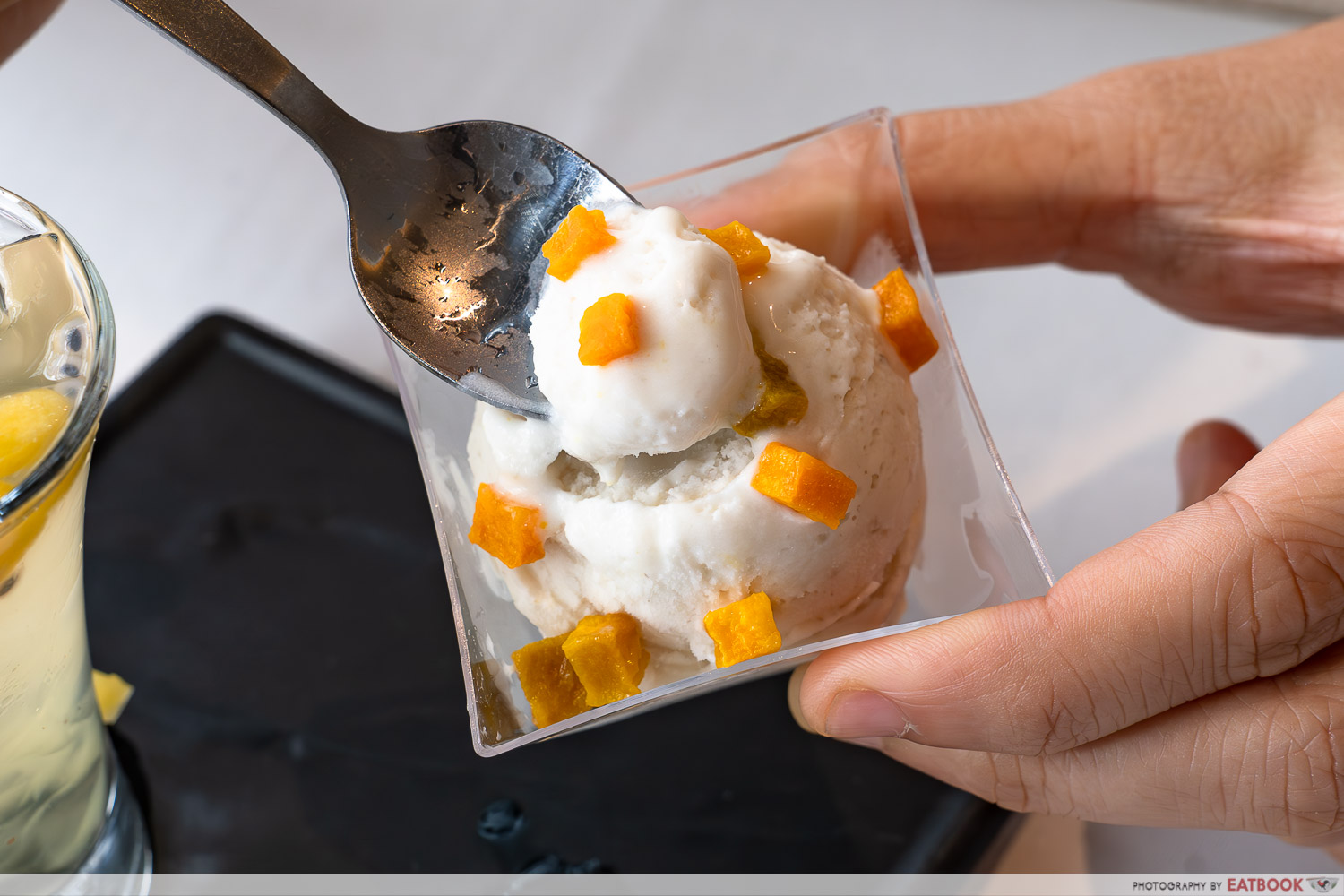 JUMBO Seafood ION Orchard Has New Seafood High Tea | Eatbook.sg