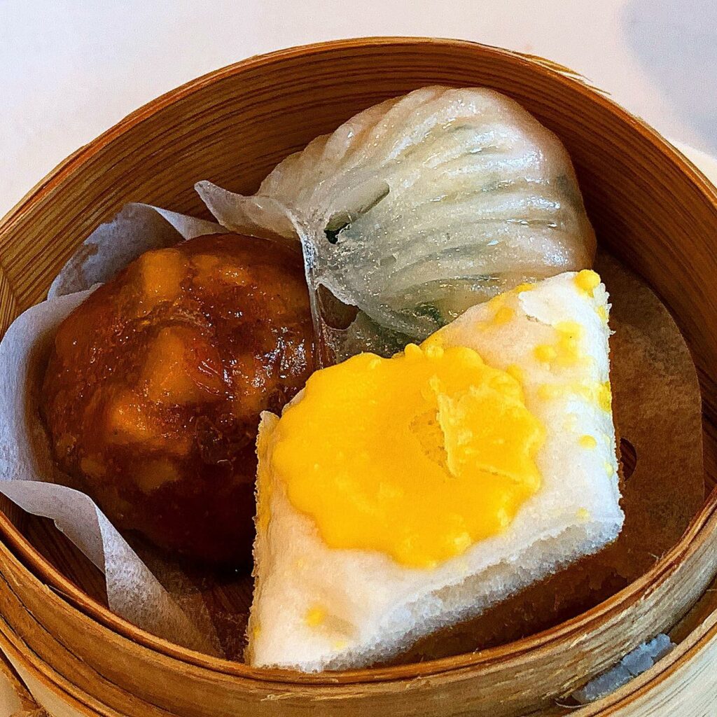 JUMBO Seafood ION Orchard Has New Seafood And Dim Sum High Tea