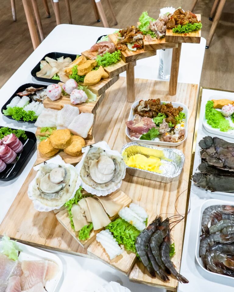 Buffet Paradise: Steamboat And BBQ Buffet For $29.90 Nett Per Person ...