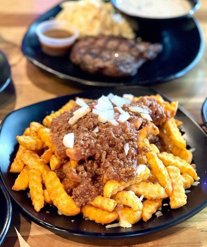 Botak Jones Opens Fourth Outlet At Holland Drive, Now Muslim-Owned ...