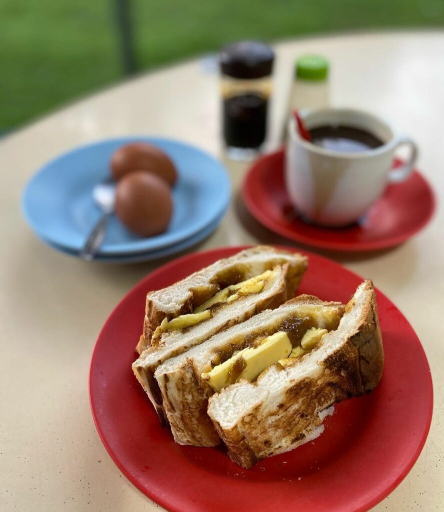 Sen Yen: Get Old-School Charcoal-Grilled Kaya Toast And Kopi In Sin ...