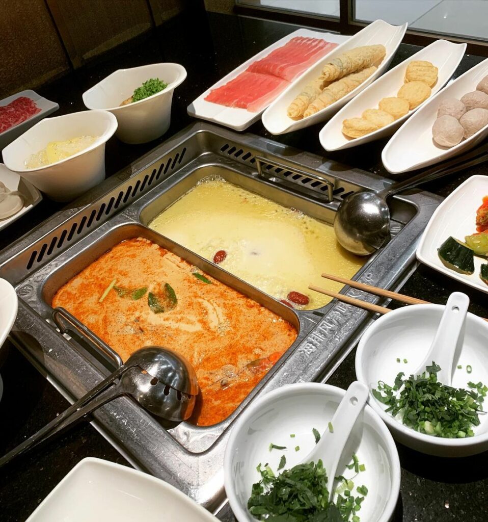 Northshore Plaza Food Guide: 22 Places For Lobster Rolls, Ice Cream And ...