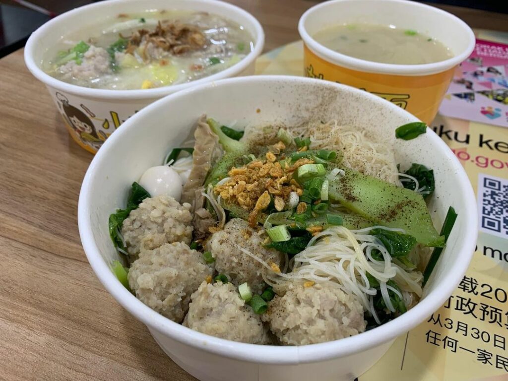 Xiao Mei Ban Mian: Woodlands Stall With Burmese-style Pig Organ Bee ...