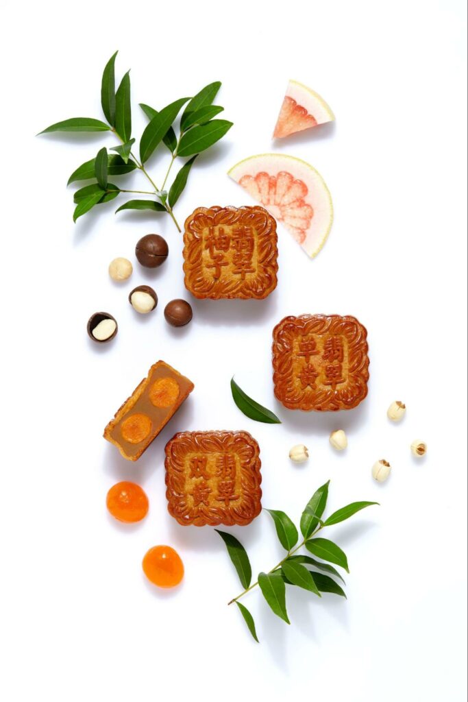 Crystal Jade Has New Mooncake Flavours and Deals From Just $38 | Eatbook.sg