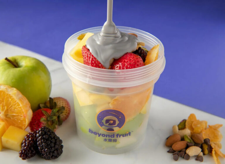 Beyond Fruit: Famous Chinese Yoghurt Brand Now In VivoCity and Bugis ...