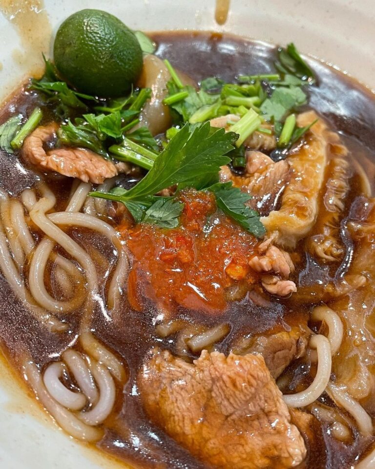 8 Best Beef Noodles In Singapore Worth Queuing Up For | Eatbook.sg