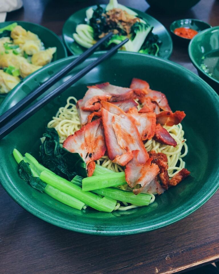 Great World Food Guide: 20 Places For Cheap Oysters, Japanese Bakes And ...