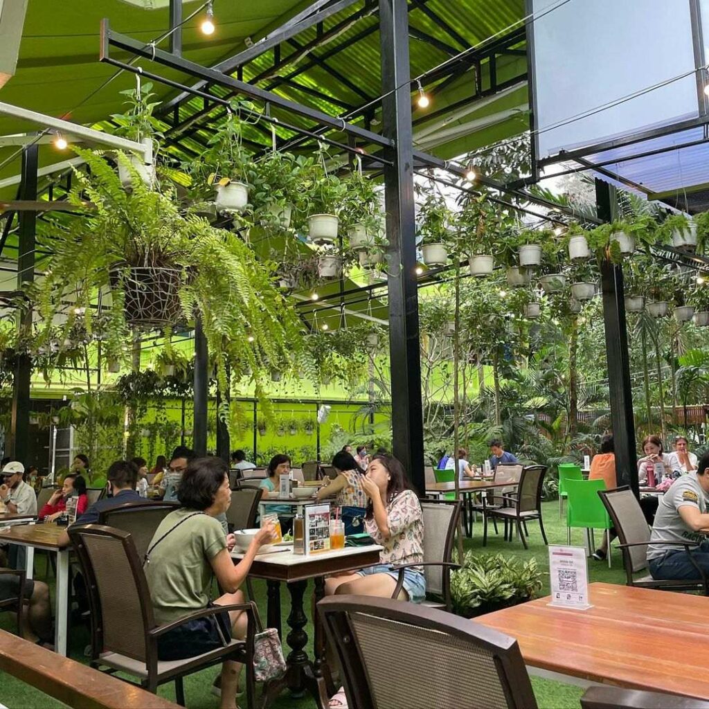 Lucky Saigon Cafe: Hidden Vietnamese Cafe In Tanglin | Eatbook.sg