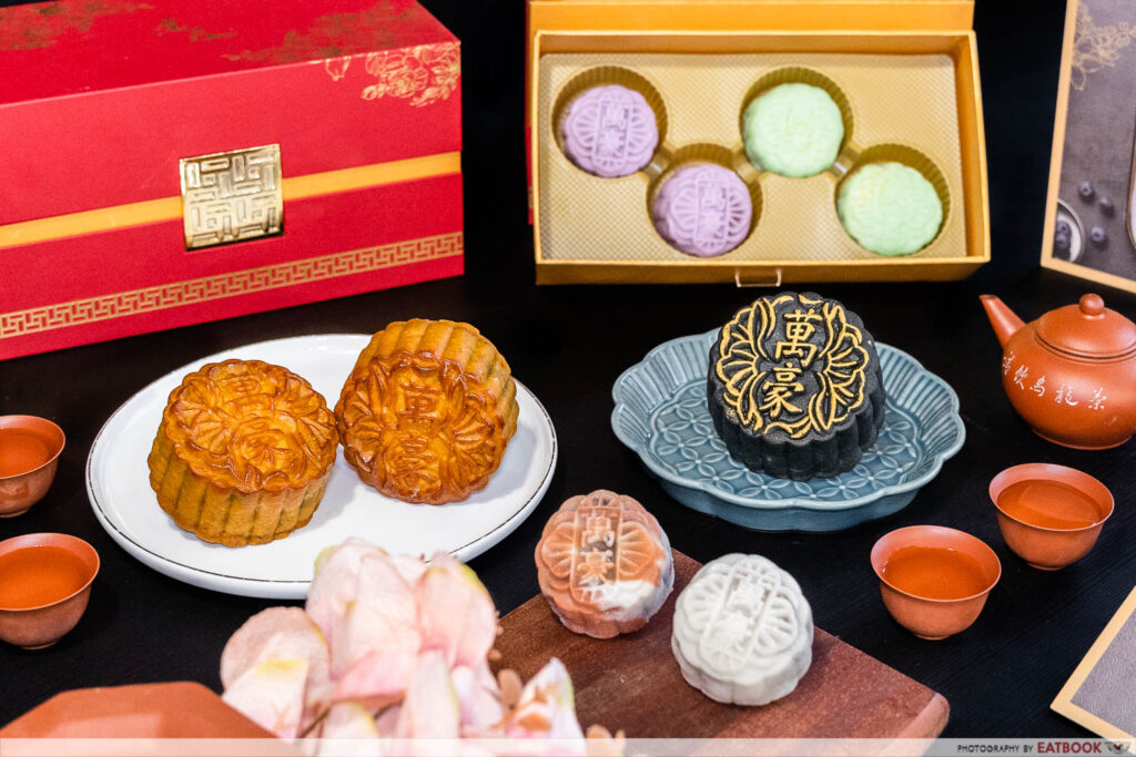 This Hotel Has Black Truffle And Cognac Tiramisu Mooncakes Flavours To ...
