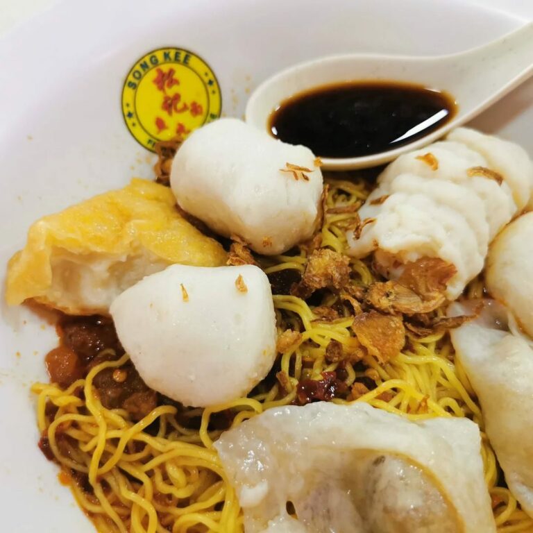 Song Kee Eating House: Famous Fishball Noodle Stall With Handmade Fish ...