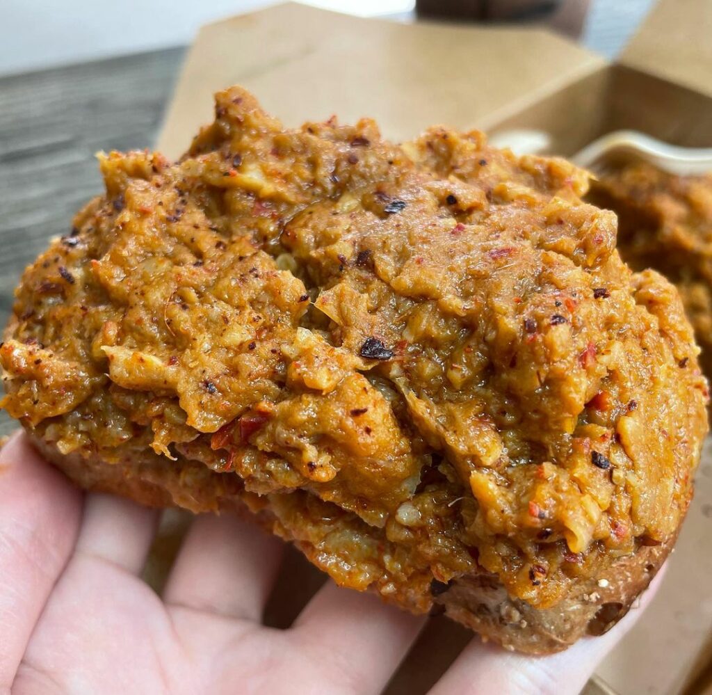 Bundt By The Backyard Bakers Opens In Jewel Changi | Eatbook.sg