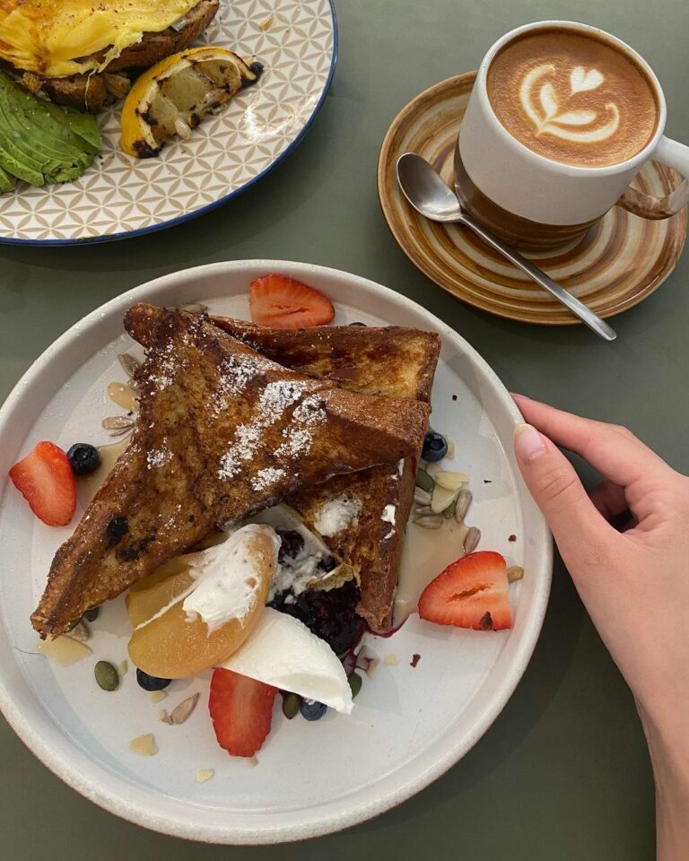 15 Best Halal Cafes In Singapore | Eatbook.sg
