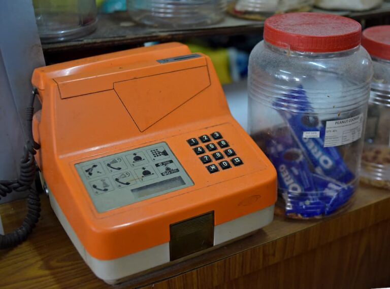 Heap Seng Leong: Old-School Butter Kopi And Charcoal-Grilled Kaya Toast ...