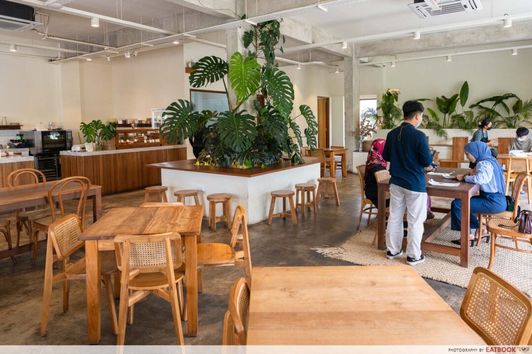 Hoods Coffee: Beautiful Bali-Style Cafe In Batam | Eatbook.sg