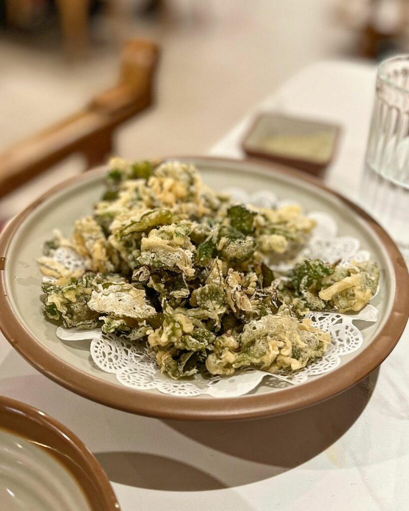 Tong Xin Ru Yi: Beef Mala Hotpot Restaurant In Boat Quay | Eatbook.sg