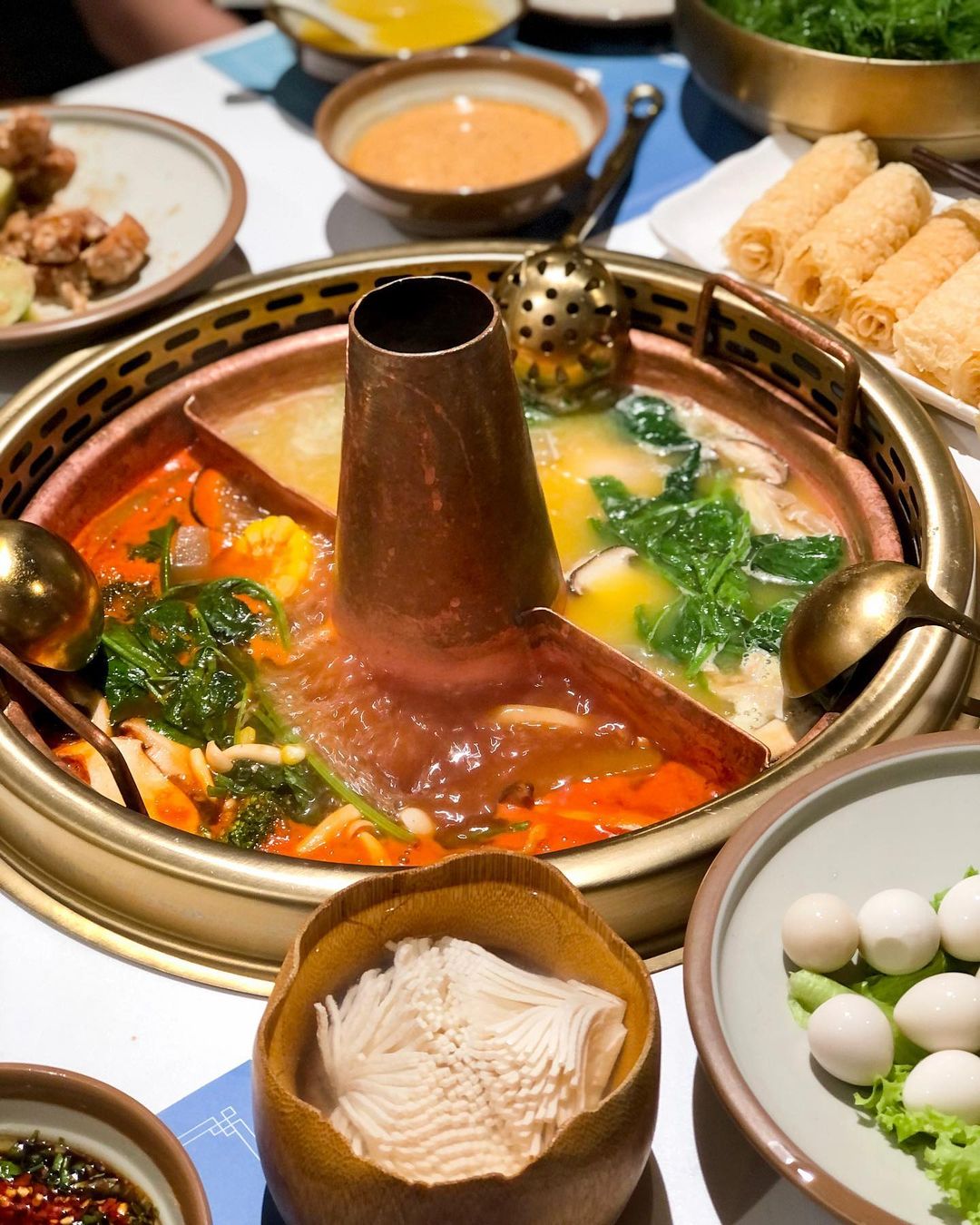 Tong Xin Ru Yi Beef Mala Hotpot Restaurant In Boat Quay Eatbook sg