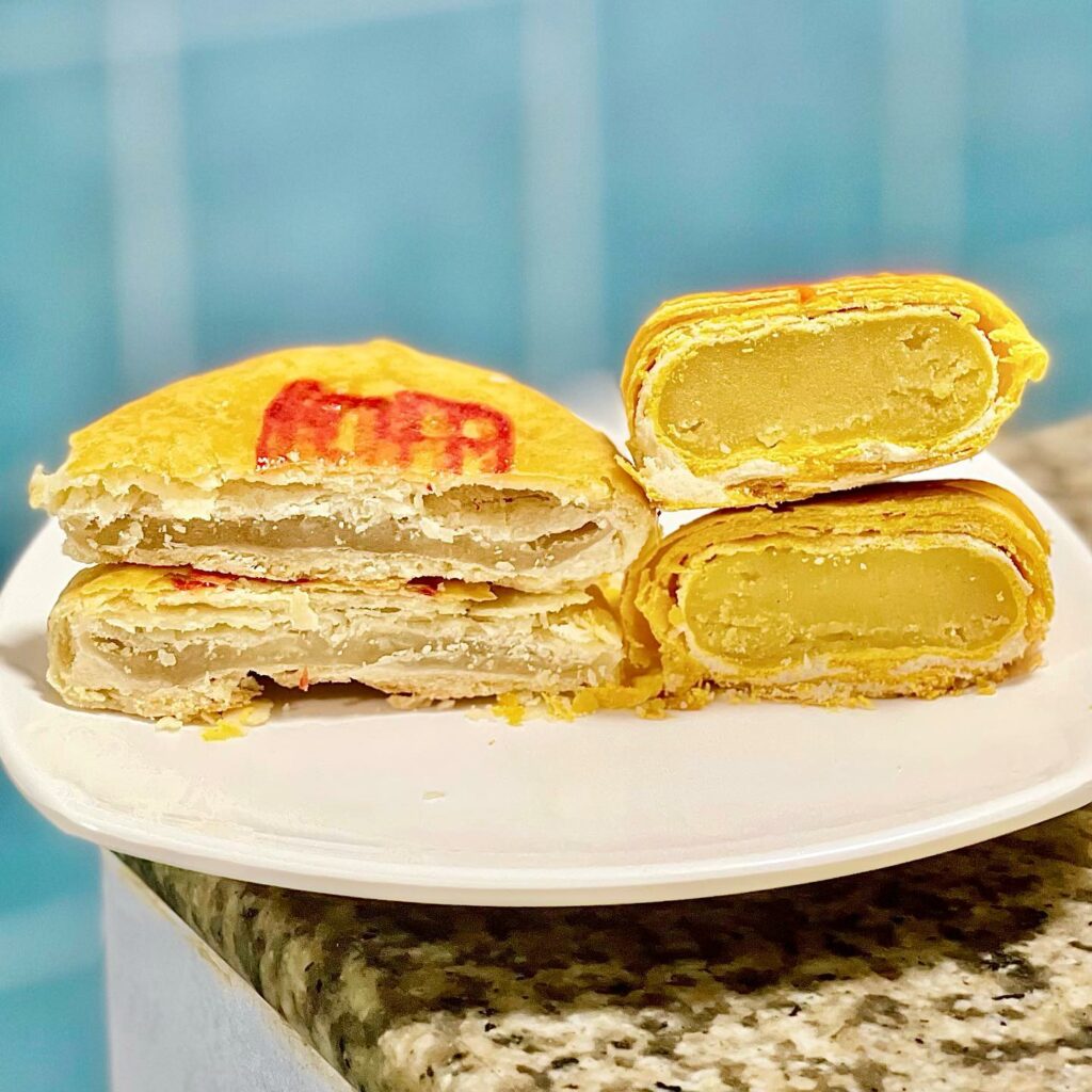 Tong Heng Traditional Cantonese Pastries In Chinatown For Egg Tarts ...