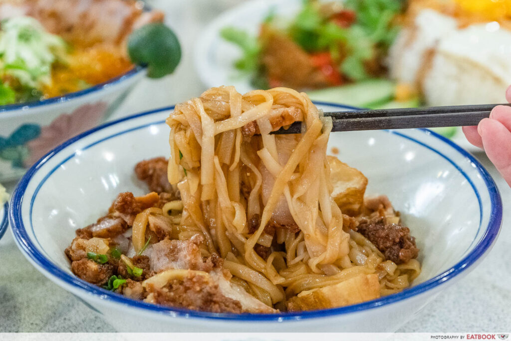 Ah Yen Traditional Fried Pork Review: Famous Sabah Pork Kway Teow In Singapore | Eatbook.sg