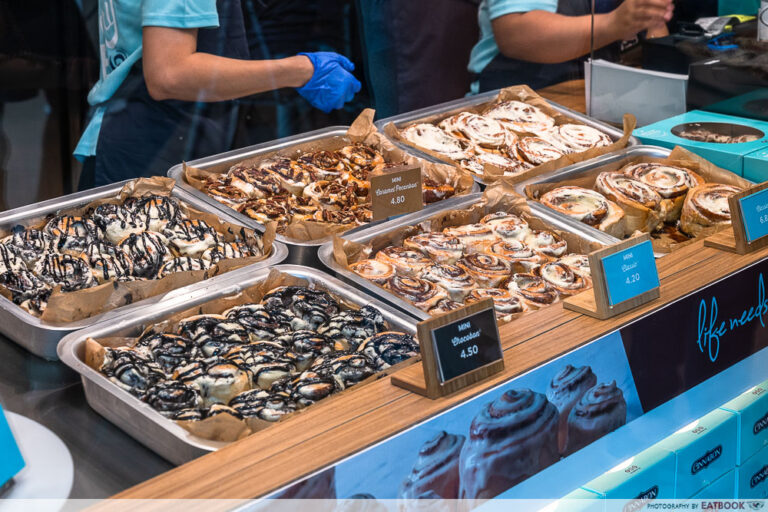 Cinnabon: Famous American Cinnamon Rolls In Singapore | Eatbook.sg