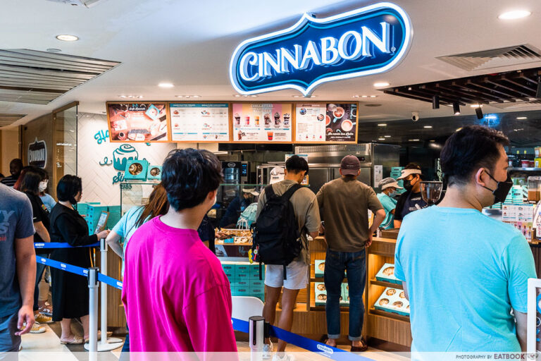 Cinnabon: Famous American Cinnamon Rolls Now In Singapore | Eatbook.sg