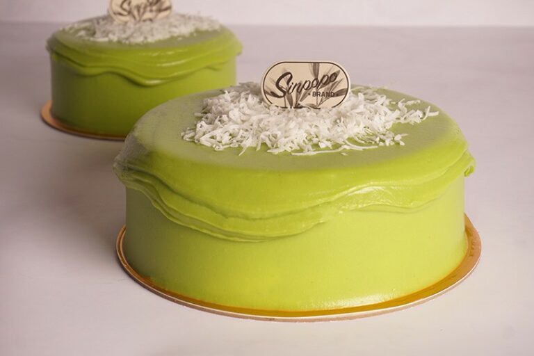 10 Best Pandan Cakes In Singapore From $1.50 | Eatbook.sg