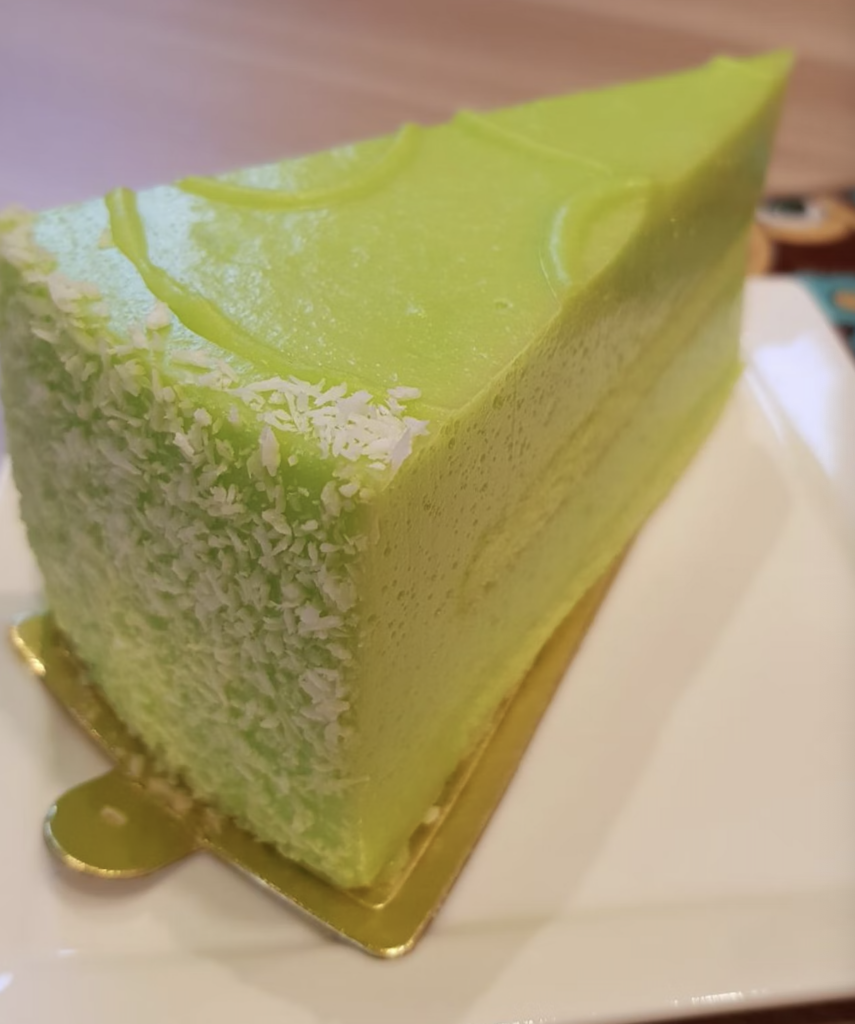 10 Best Pandan Cakes In Singapore From $1.50 | Eatbook.sg