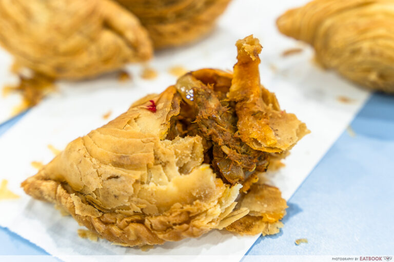 J2 Famous Crispy Curry Puff Review: Flaky Puffs In Amoy St Food Centre ...