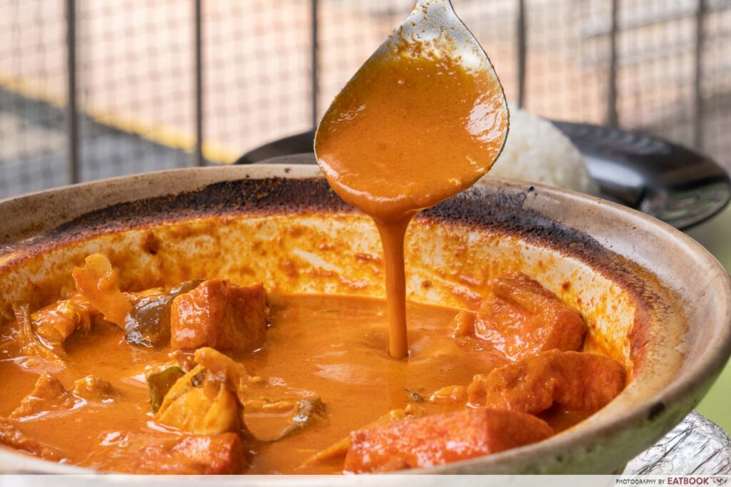 Mama Curry Review: Shiok Curry Fish Head Stall At Golden Mile | Eatbook.sg