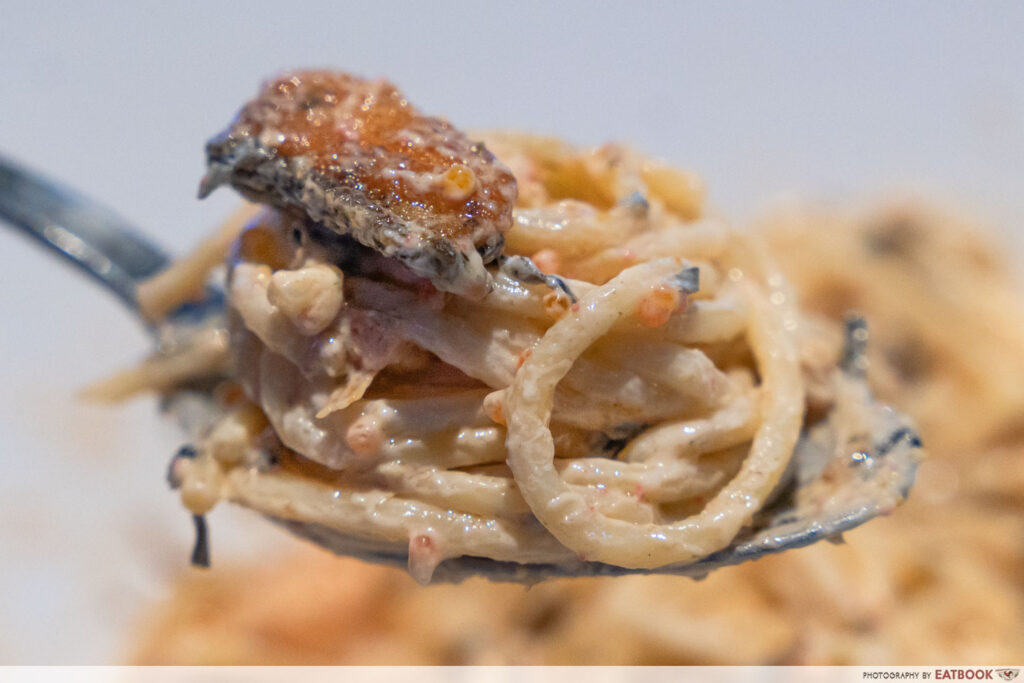 LUMI F&B Review: XXL Burgers And $6.50 Lunch Sets In Marymount | Eatbook.sg