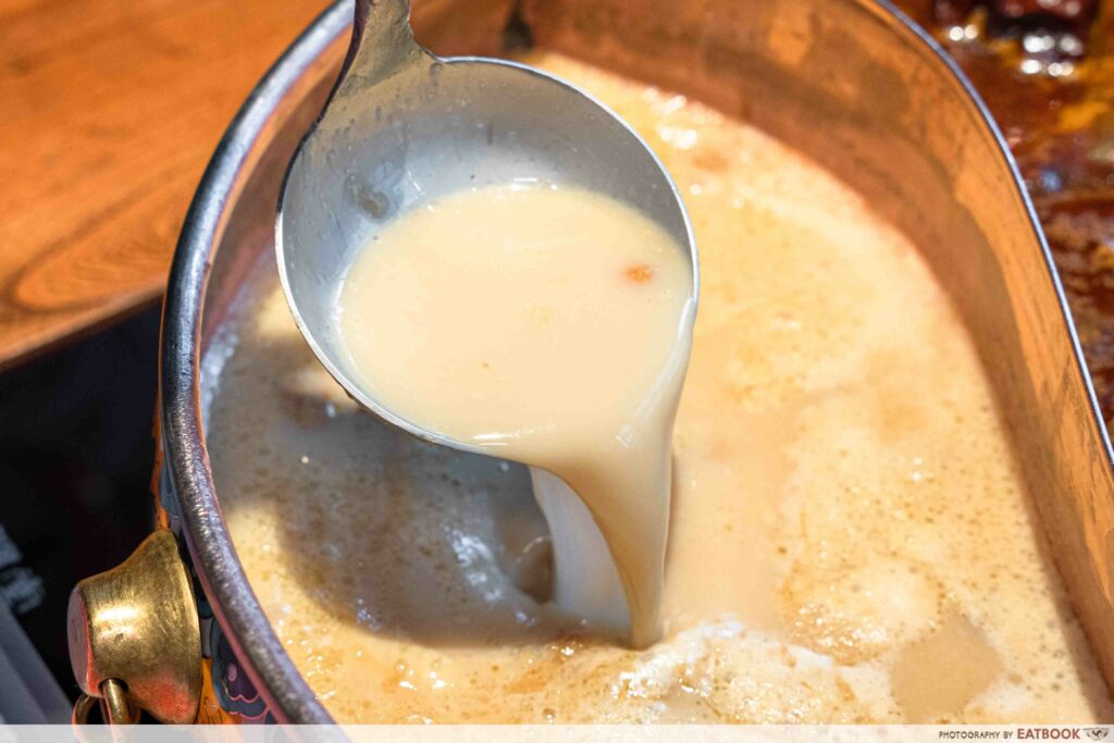 Black Knight Review: Famous Taiwanese Hotpot Restaurant At Millennia ...