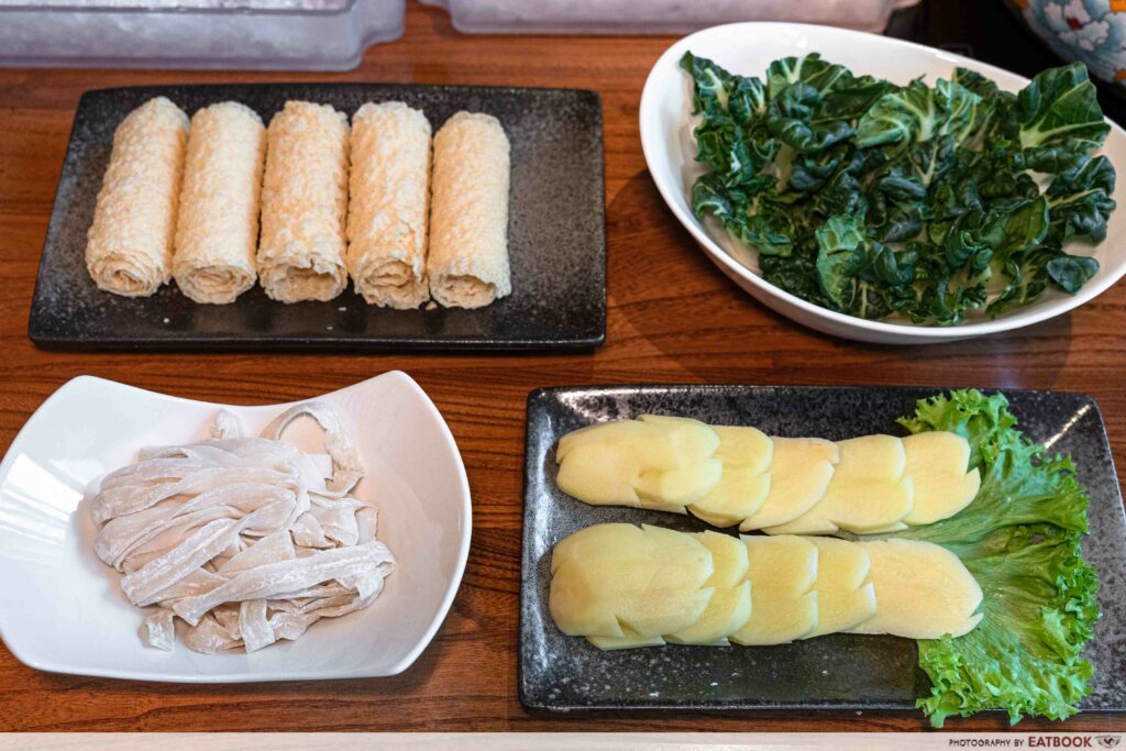 Black Knight Review: Famous Taiwanese Hotpot Restaurant At Millennia ...