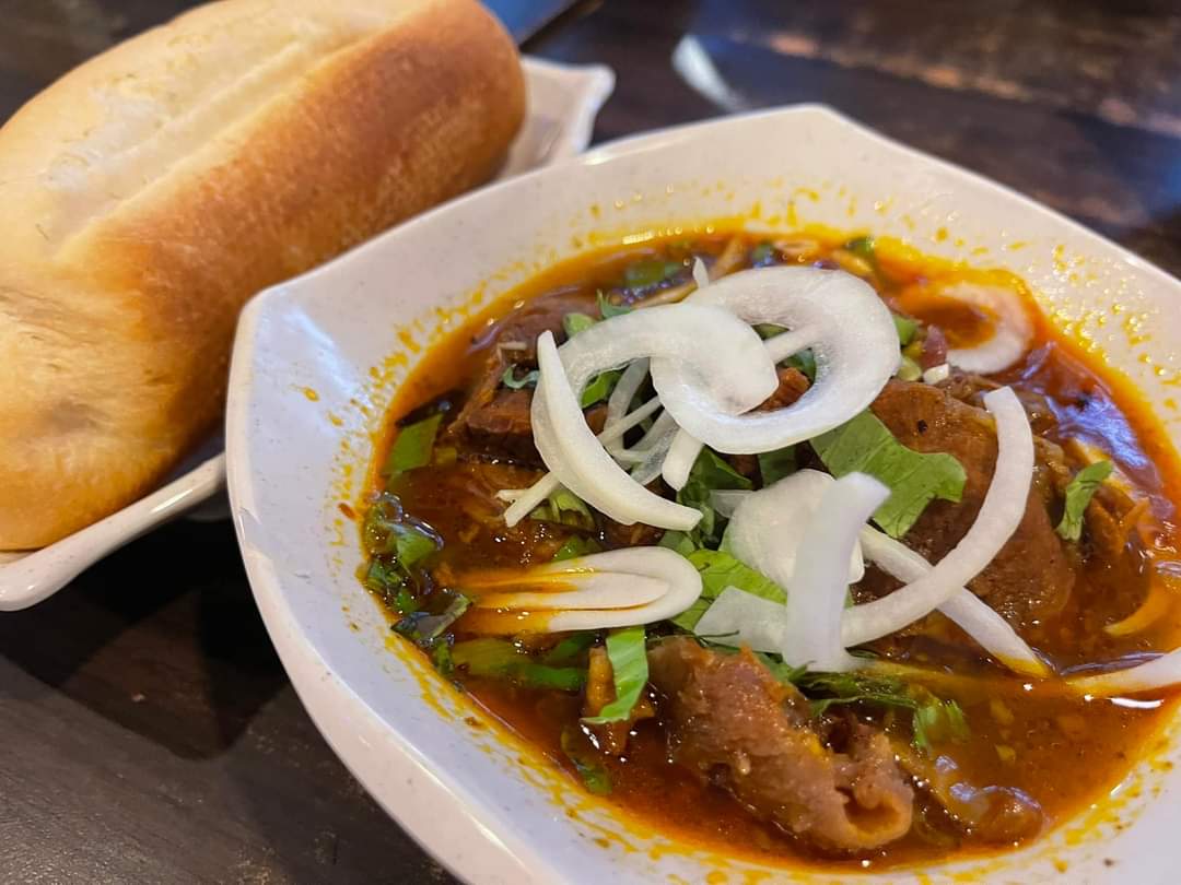 Long Phung Vietnamese Restaurant Opens In Chinatown | Eatbook.sg