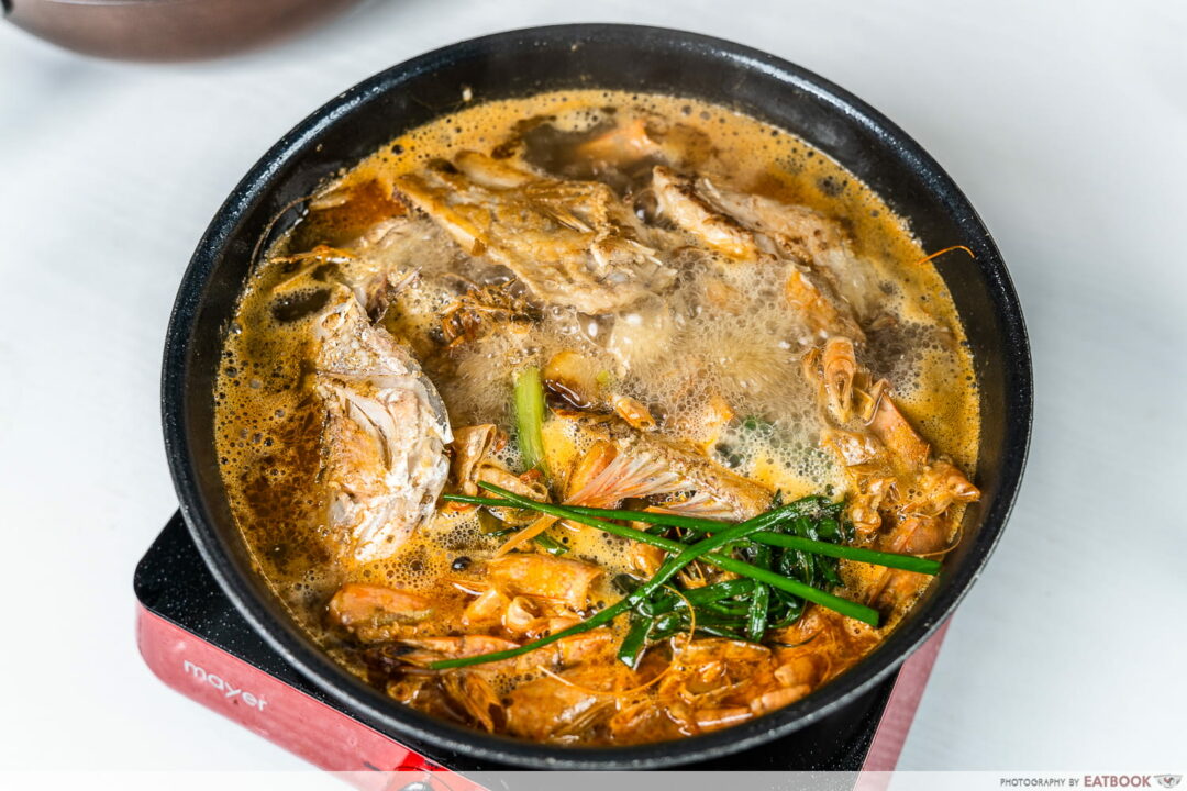 3 Easy Hotpot Broth Recipes To Make For Less Than $5 | Eatbook.sg