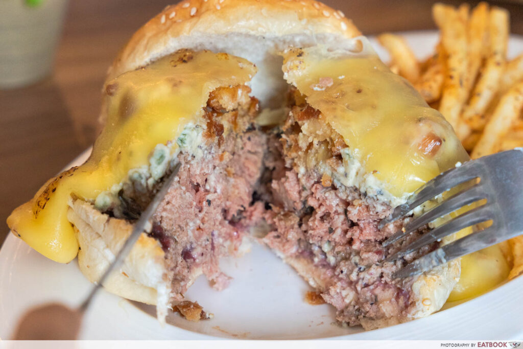 Flavour Flings Review: Halal Brunch Cafe In Hougang | Eatbook.sg