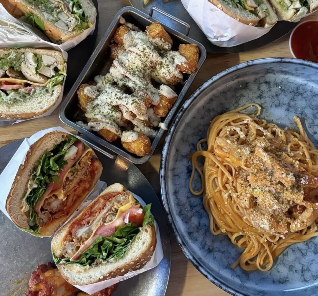NUS & Supper Stretch Food Guide: 15 Best Eateries | Eatbook.sg