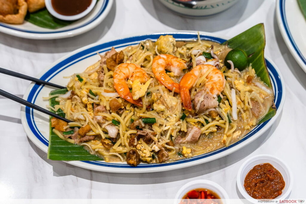 Get Korean Fat Macarons, Iberico Hokkien Mee And More At These New ...