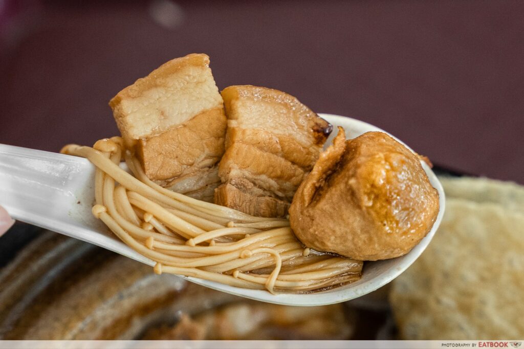Ge Bi Lao Wang Bak Kut Teh Review: Claypot BKT In Aljunied | Eatbook.sg