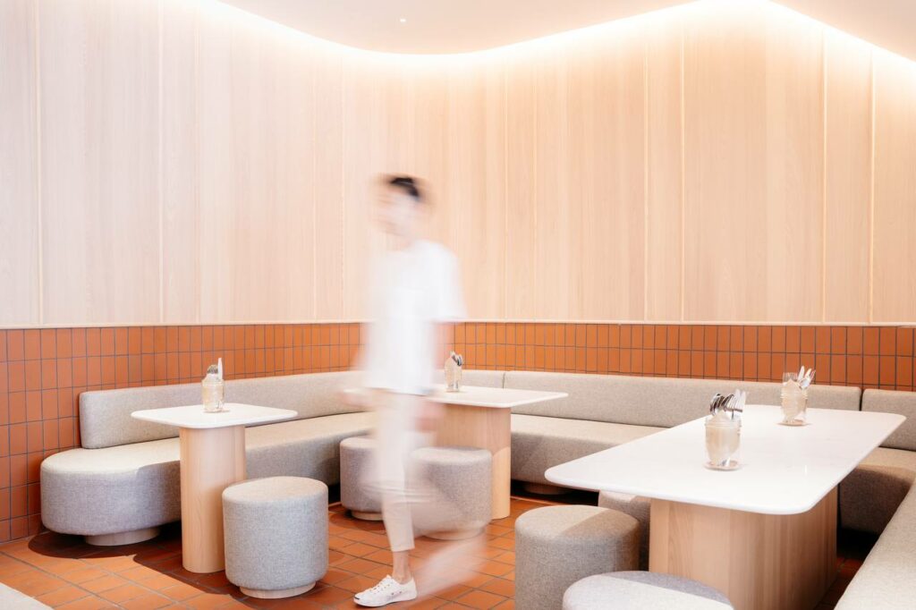 Lola's Cafe Is Reopening In Kovan With A New Look | Eatbook.sg