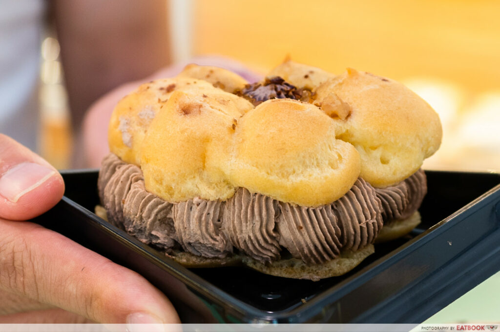 MZW Bakery: $2 Chiffon Cakes In Bedok | Eatbook.sg