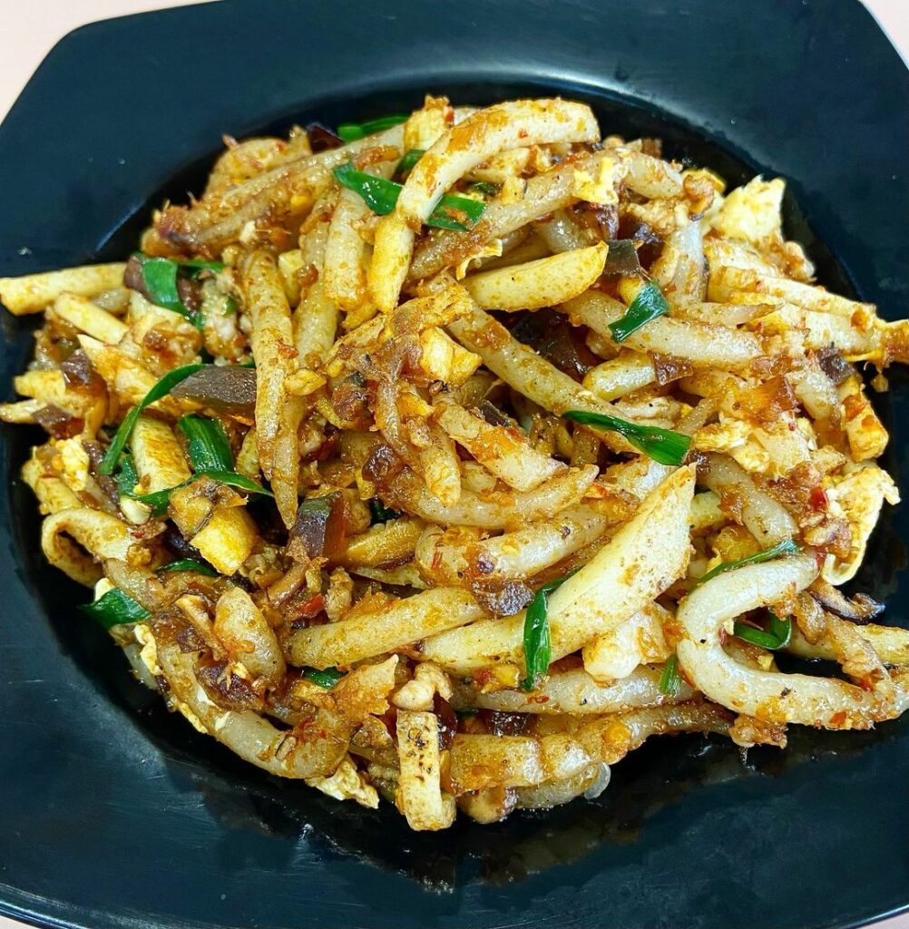 Omage Foods: Dry Laksa And Fried Mee Tai Mak In Bedok 85 | Eatbook.sg