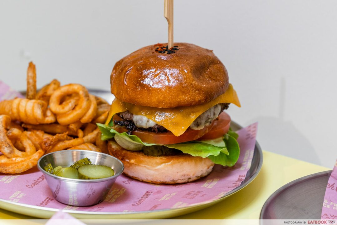 World's First Coach Cafe Opens In Chinatown | Eatbook.sg