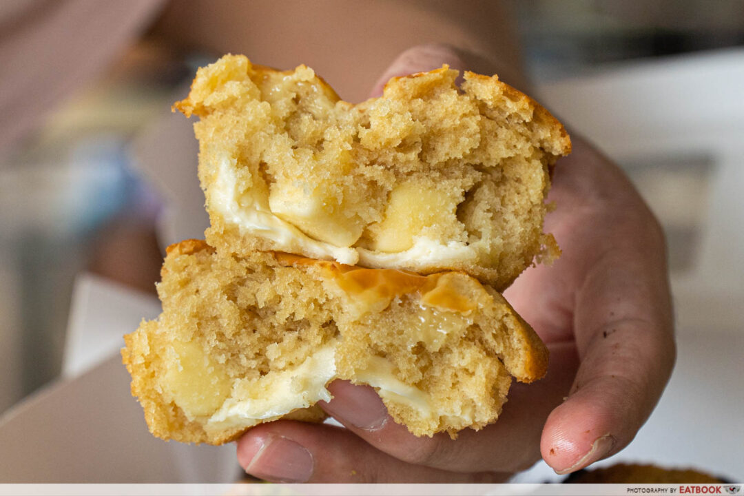 Ah Tas Muffins Review: Cheap Lava Muffins At Old Airport Road Food ...