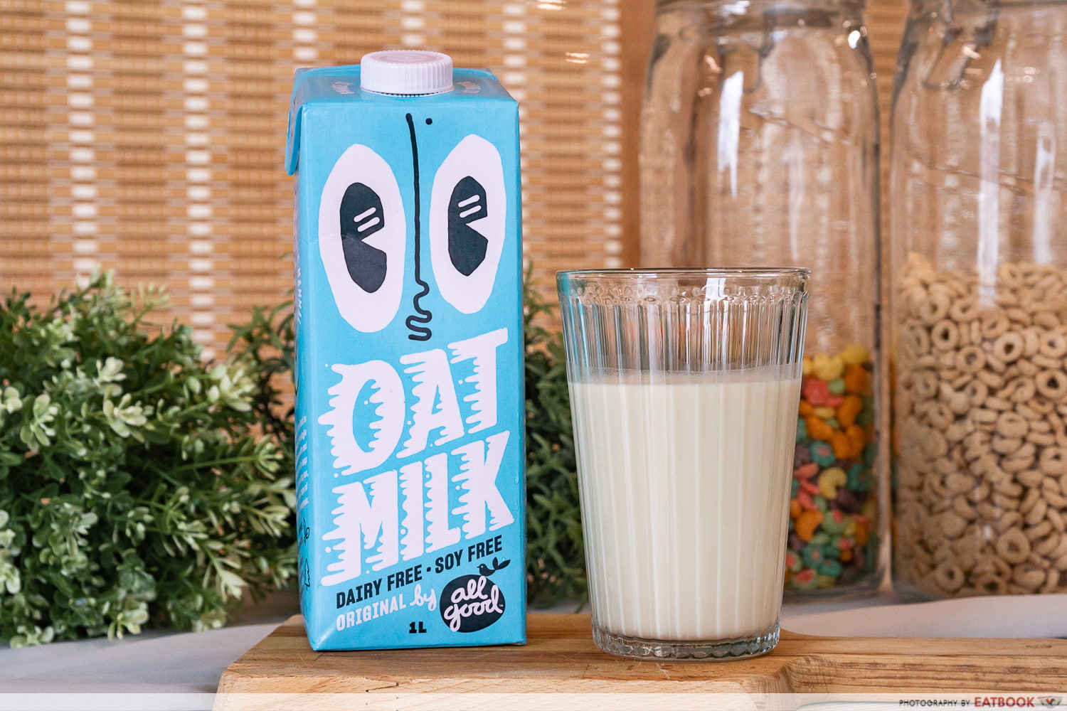 10 Best Oat Milk In Singapore Ranked | Eatbook.sg