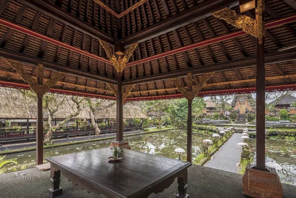 8 Beautiful Bali Cafes With A View | Eatbook.sg