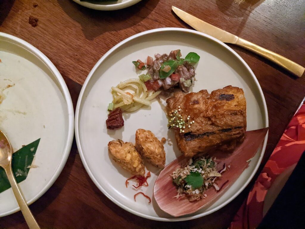 29 Best Restaurants In Bali For Legit Balinese Food, Cave Dining And M ...