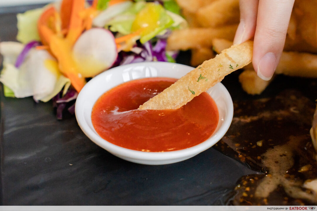 Wanderlost Review: Fairy Tale-Themed Rooftop Bar In Bugis | Eatbook.sg