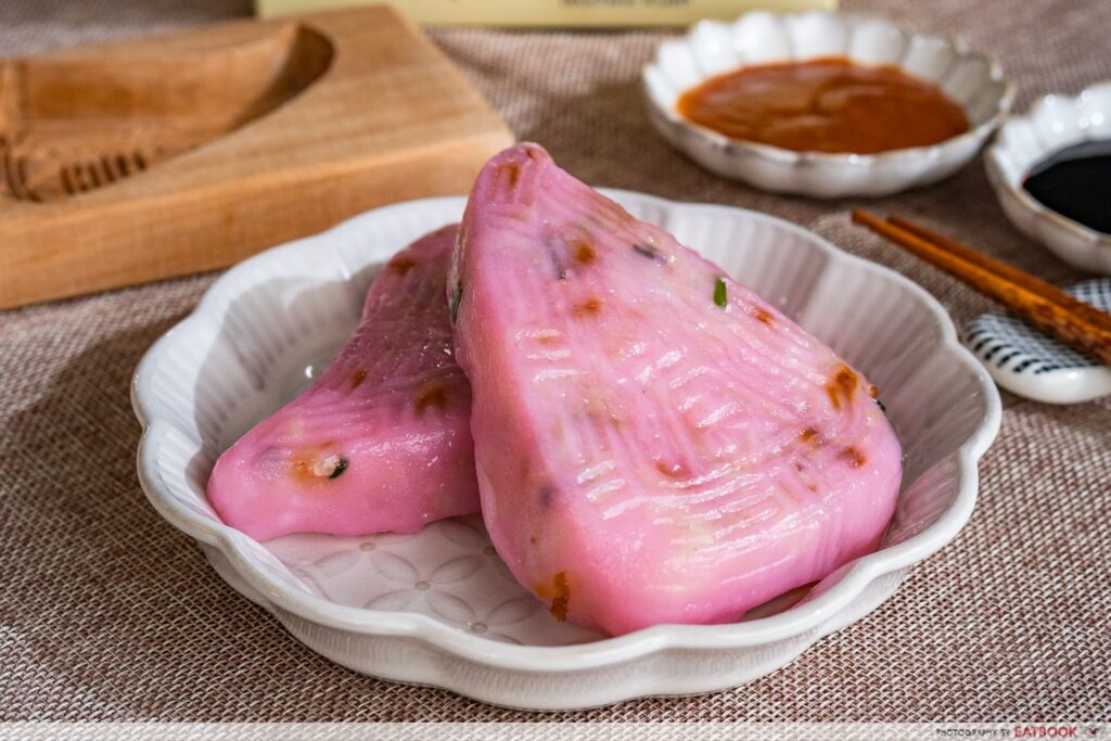 Yong's Teochew Kueh Review: Famous Traditional Kueh In Kovan | Eatbook.sg