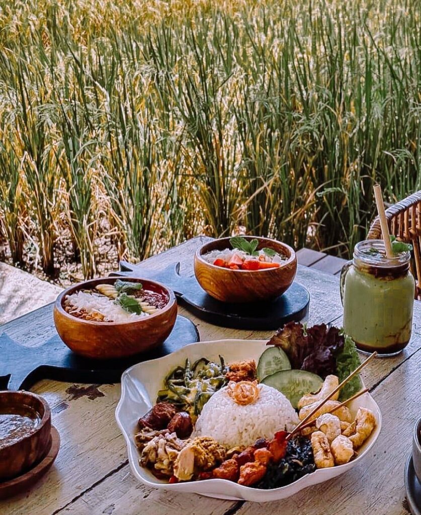 8 Beautiful Bali Cafes With A View | Eatbook.sg