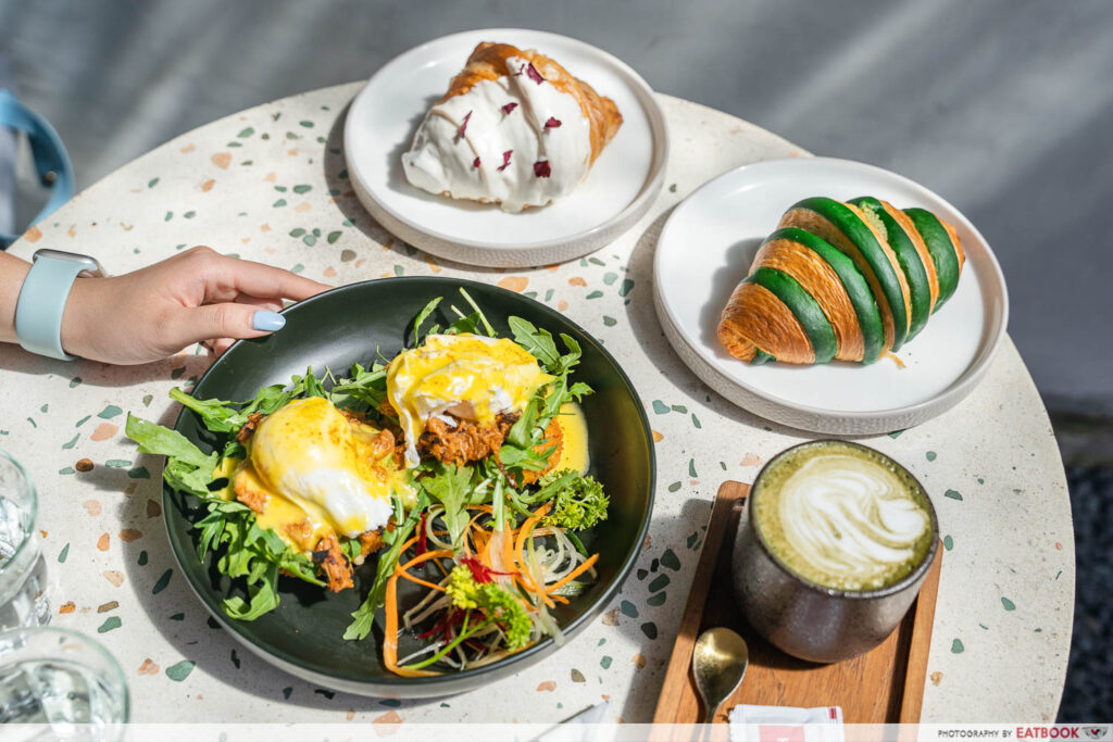 30 Best Bali Cafes For Coffee, Breakfast And More | Eatbook.sg