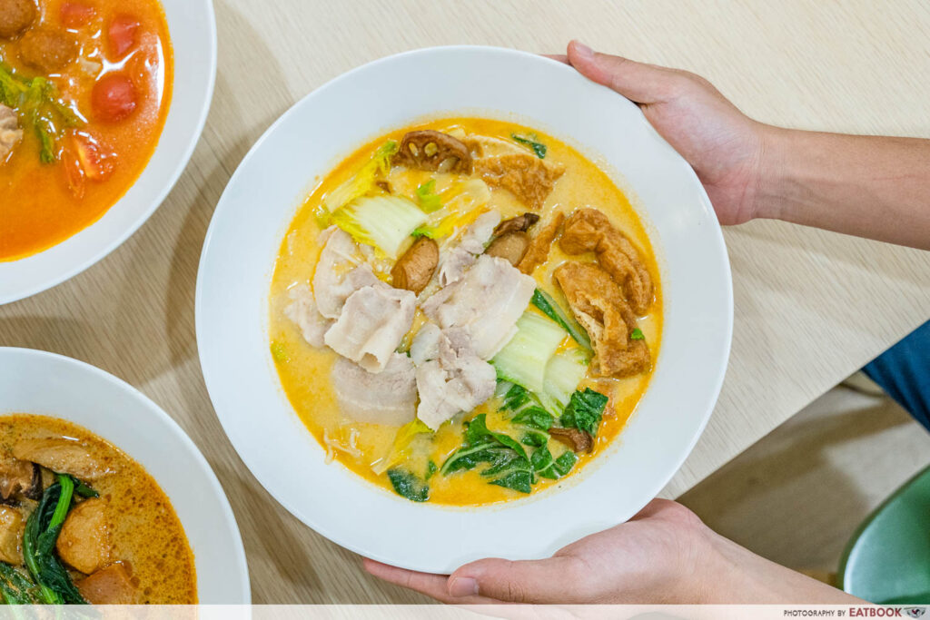 Soup Dayz Review: Affordable Solo Hotpot In Novena | Eatbook.sg